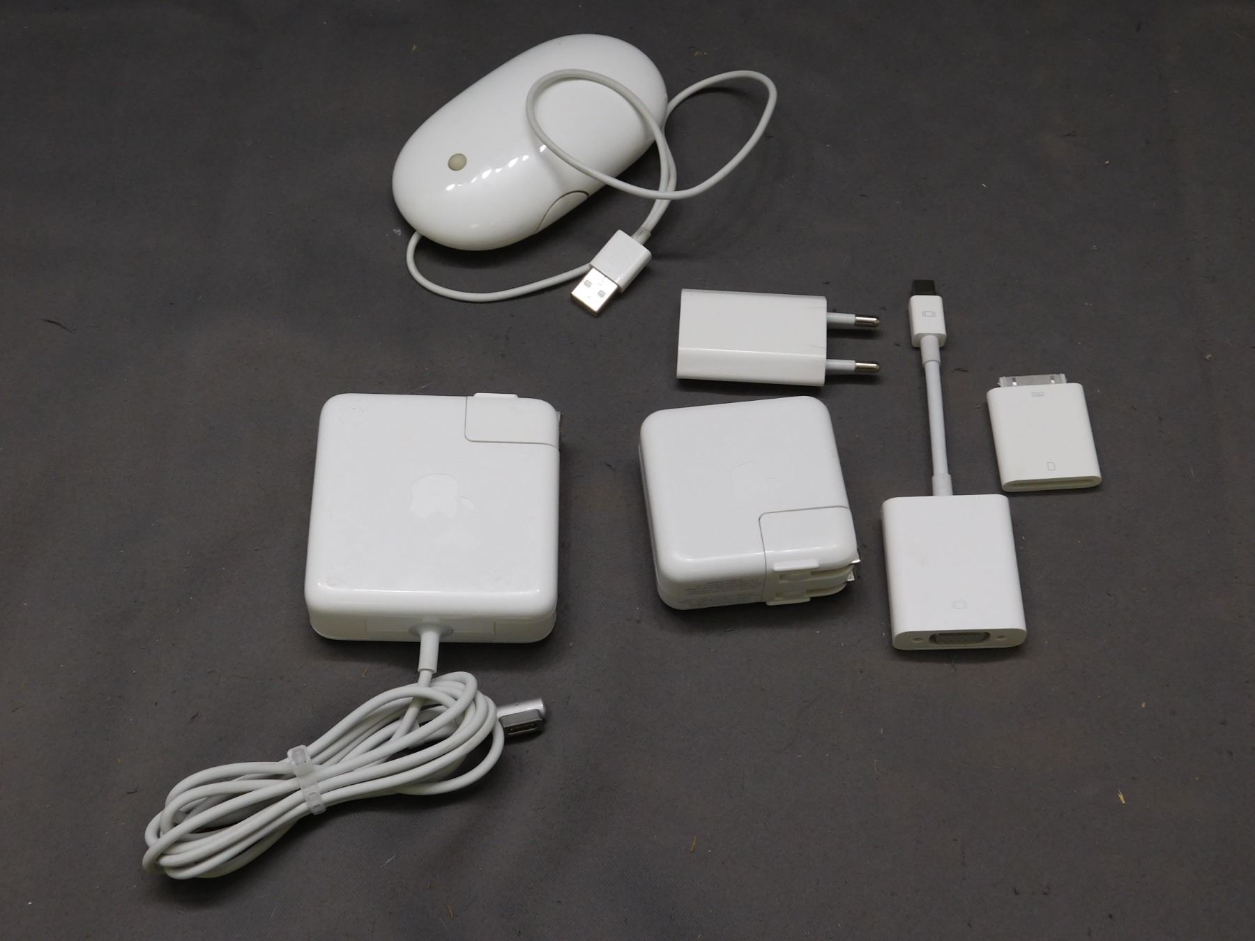 Lot of Apple Charging Power Cables, Mouse, etc