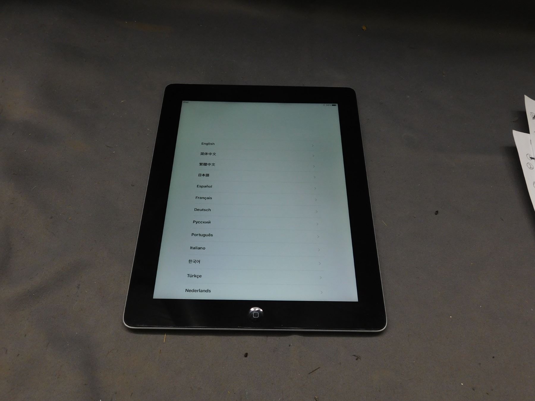 Apple iPad Model A1458 Powers On