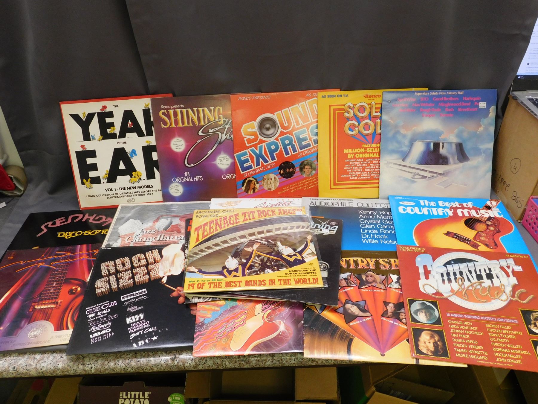 Lot of 20 Vinyl Records LPs Various Artists