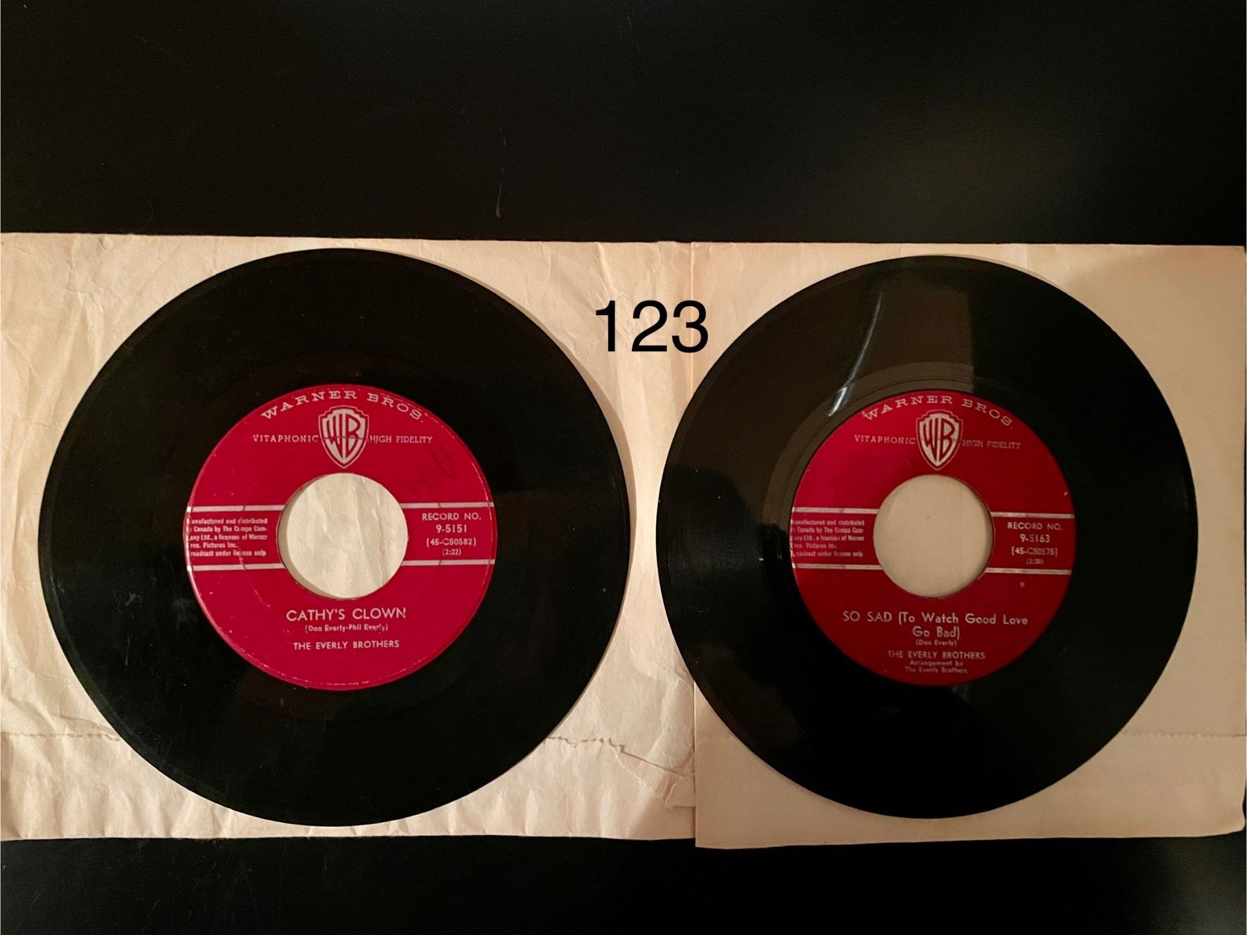 Warner Bros 45 RPM records - Schmalz Auctions