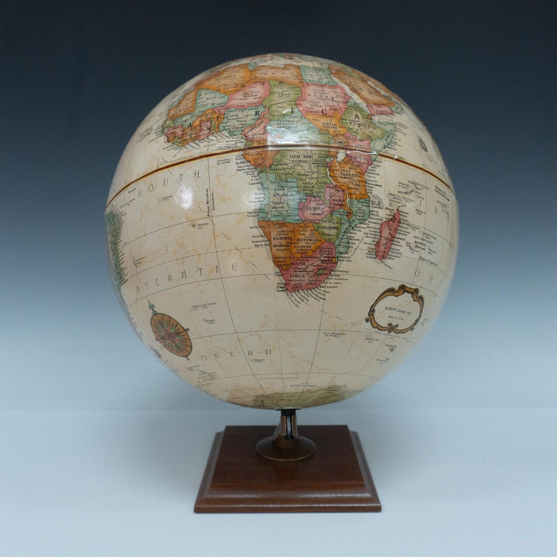 Replogle World Classic Series 12 Inch Table Globe