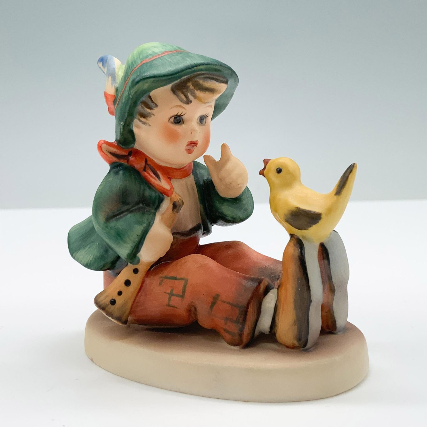Goebel Hummel Figurine, Singing Lesson