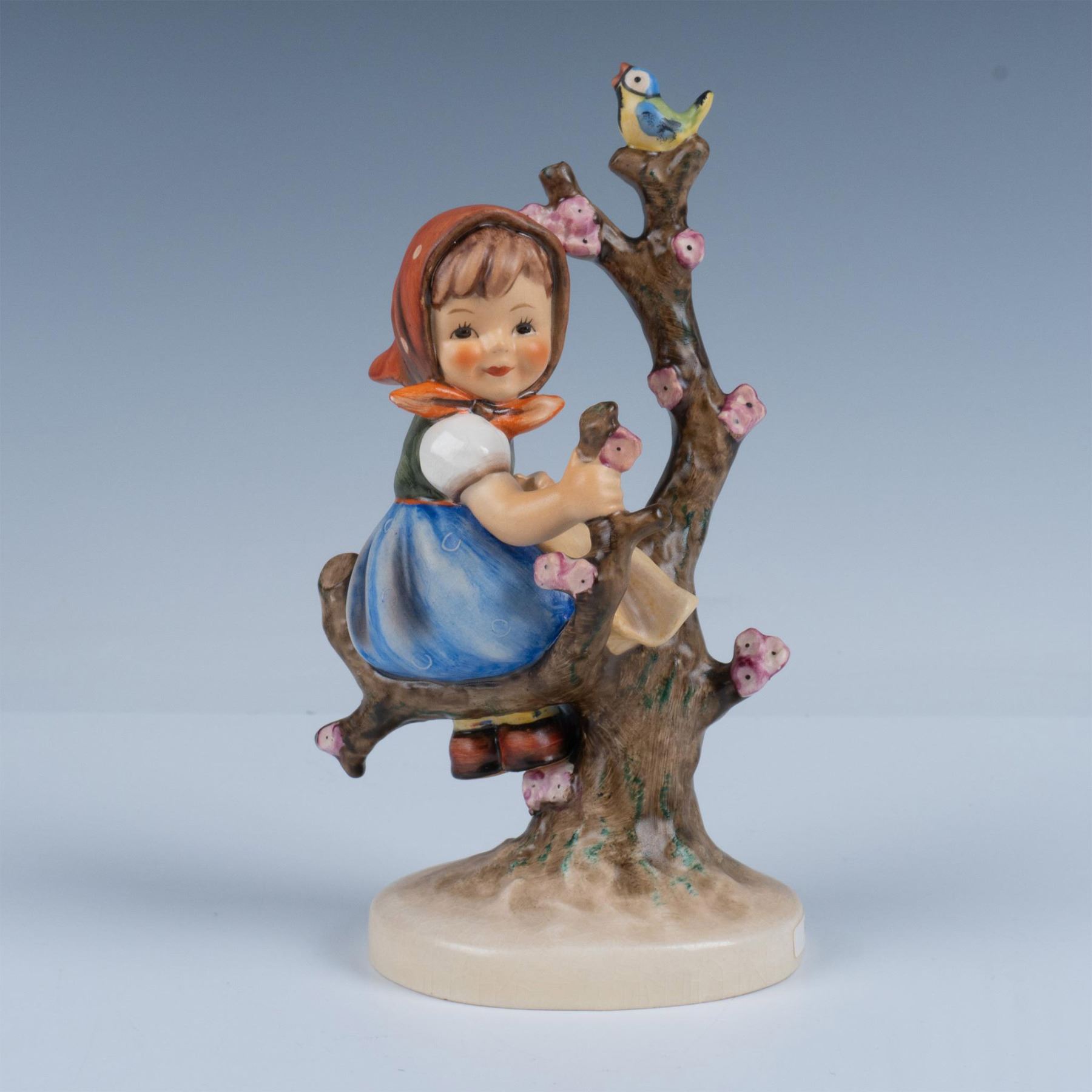 Goebel Hummel Porcelain Figure, Apple Tree Girl