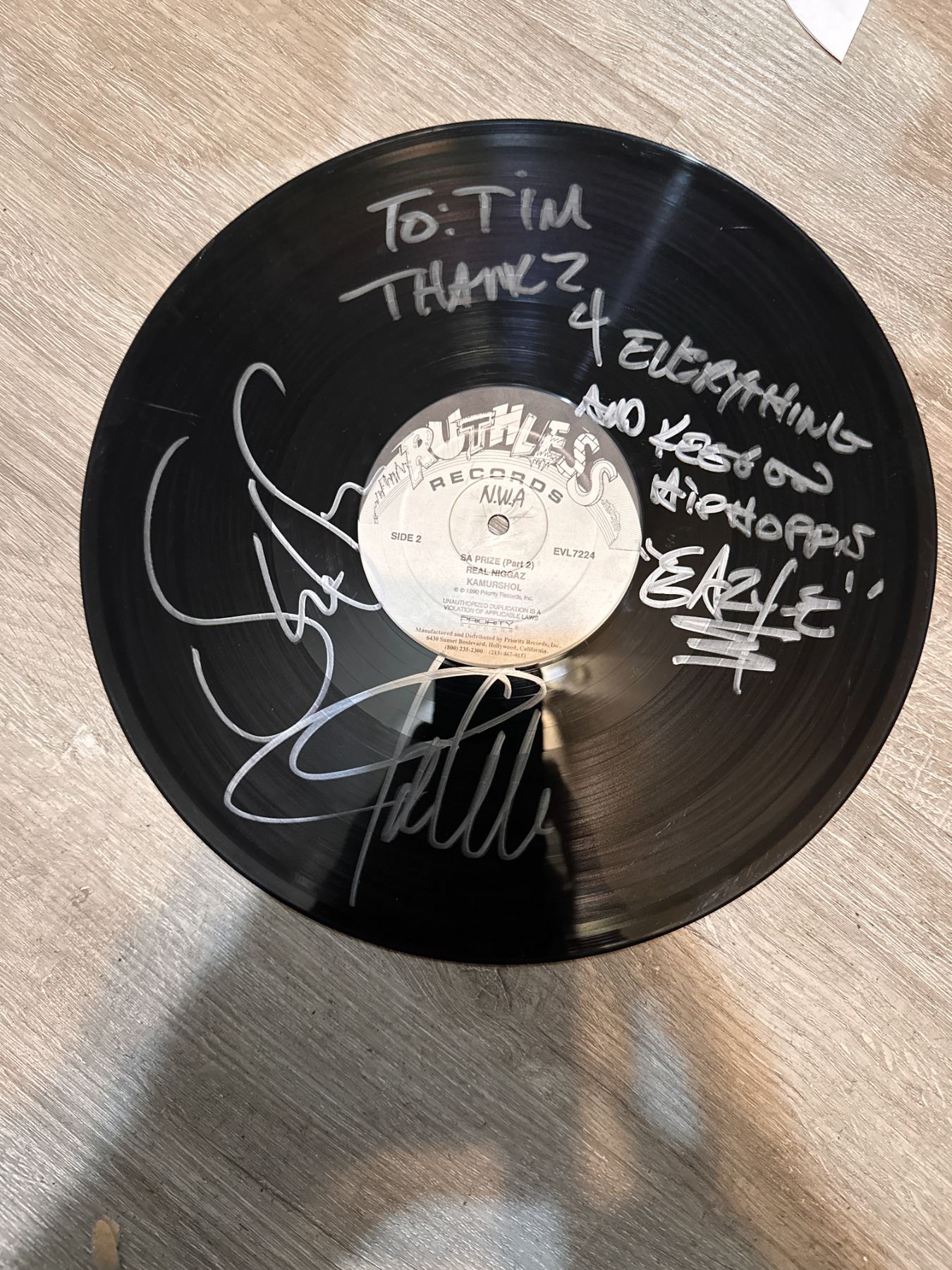 NWA Autographed Record EAZY E DR DRE ICE CUBE