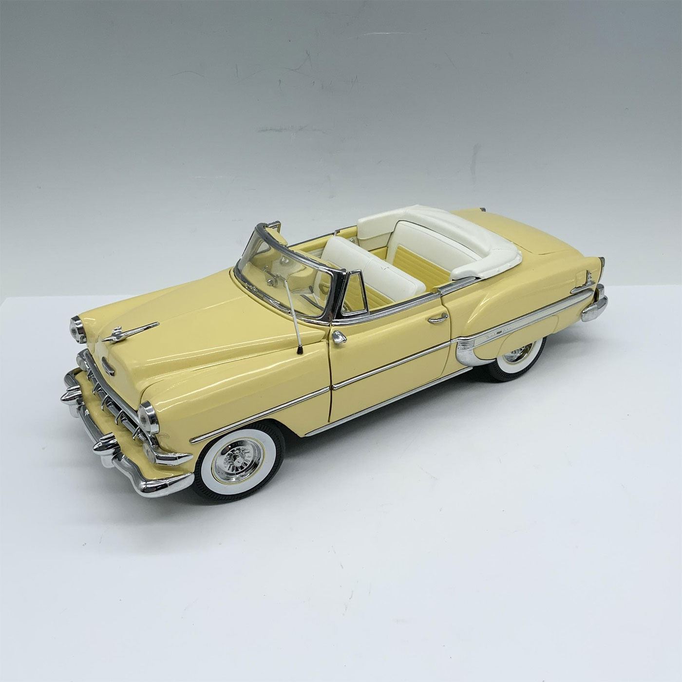Sun Star 1954 Bell Air Toy Car