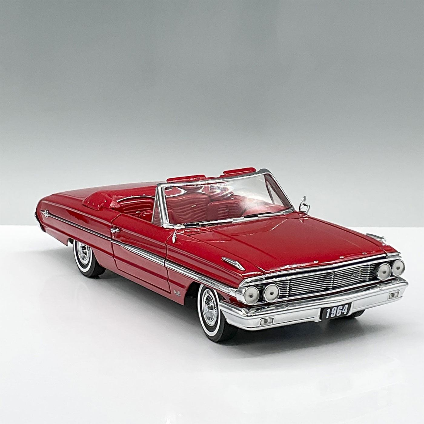 Sun Star Models Model Car, 1964 Ford Galaxie 500 XL