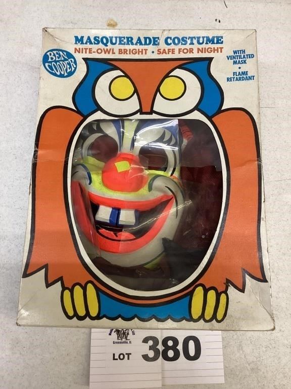 VINTAGE HALLOWEEN MASK - BEN COOPER