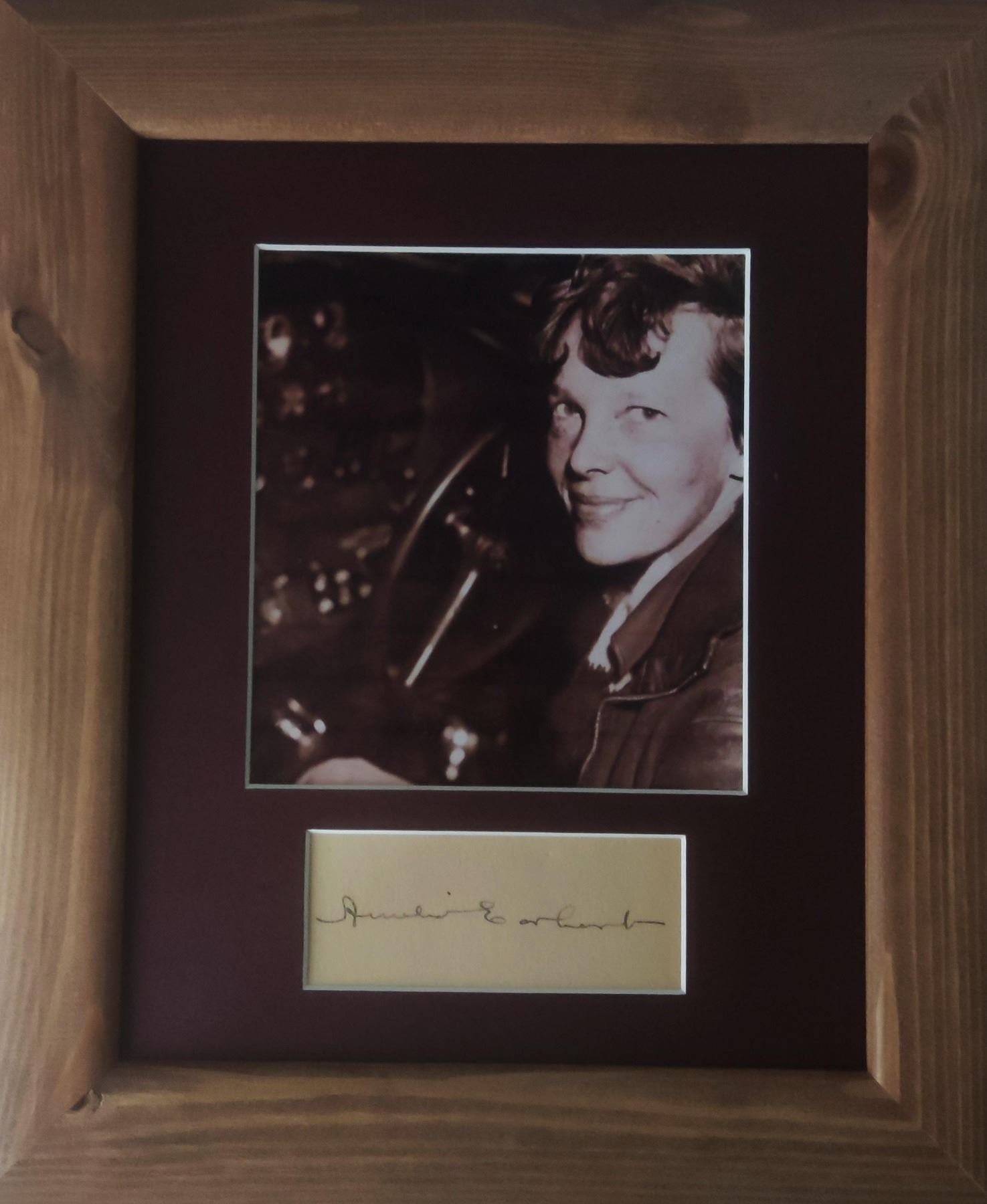 Amelia Earhart Autograph.