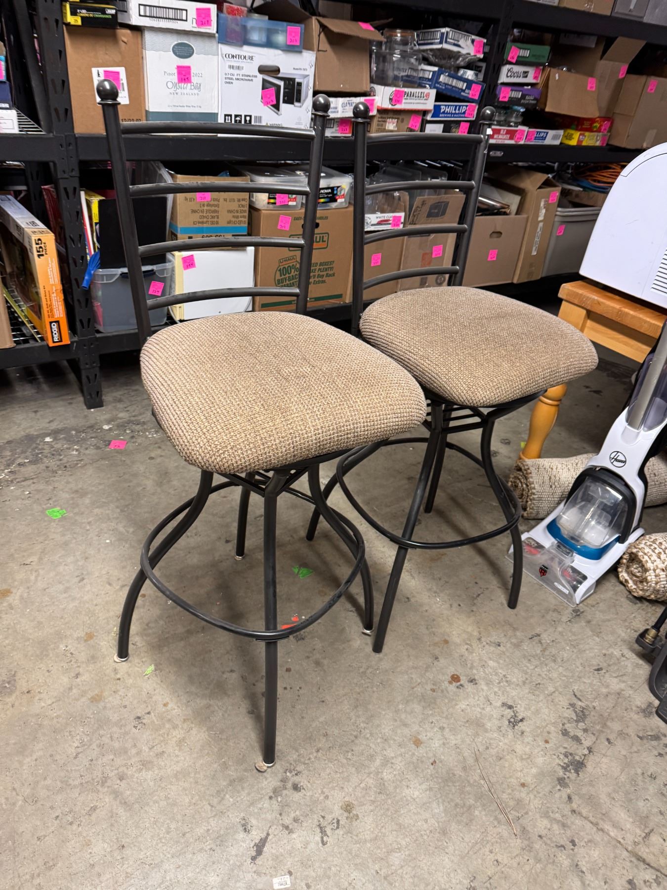Swivel stool 33 inches to feet