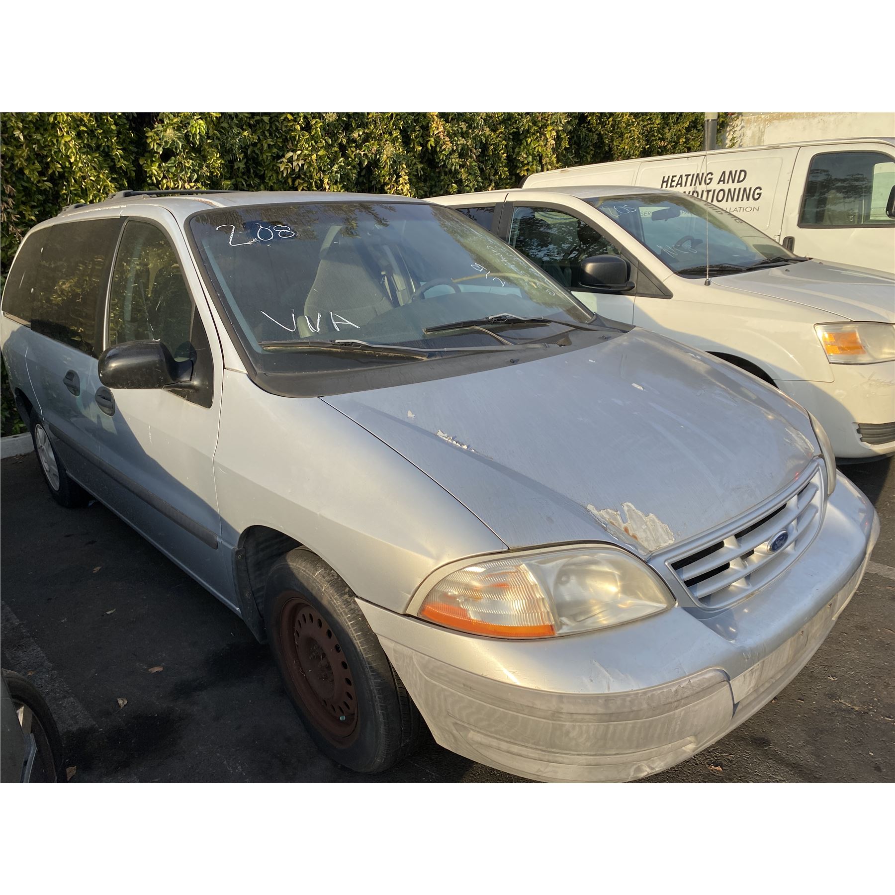 2000 Ford Windstar