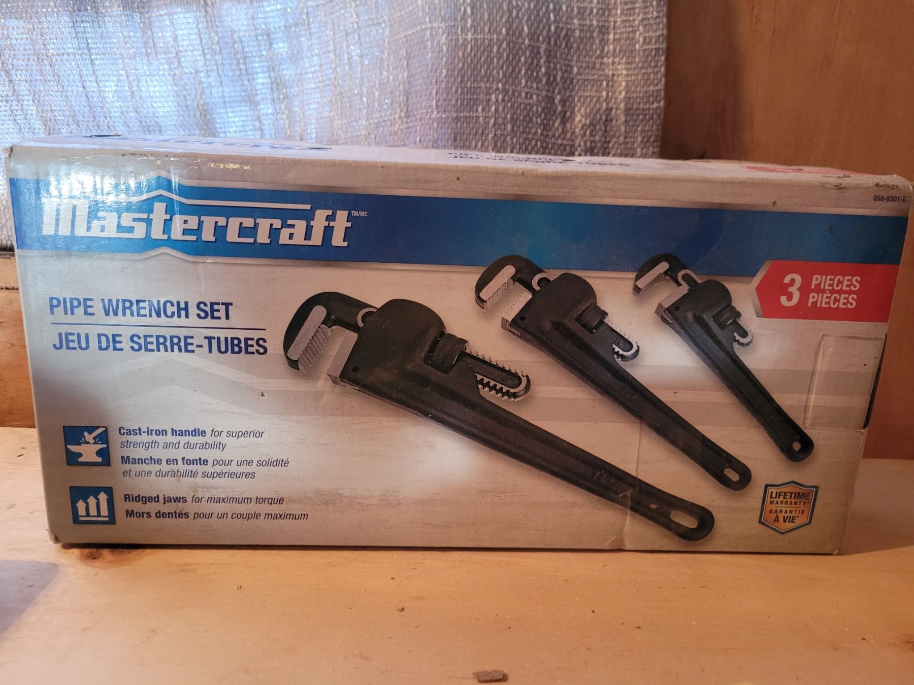 New Mastercraft 3 piece Pipe Wrench Set