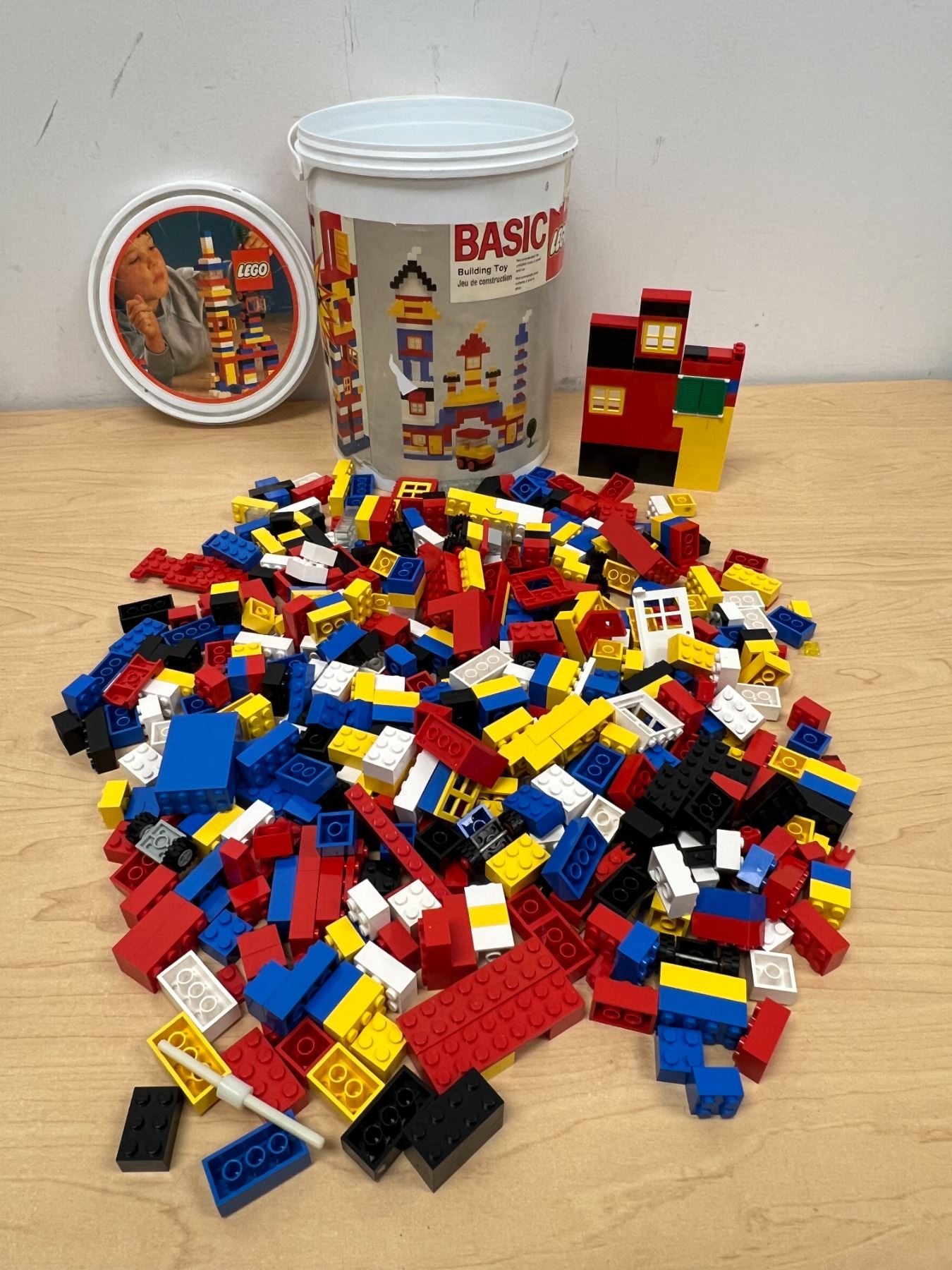 Vintage Lego Basic Building Toy Set with Original Container - see all ...