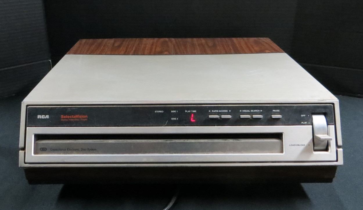 Vintage RCA Selectavision Video Disc Player SGT 200