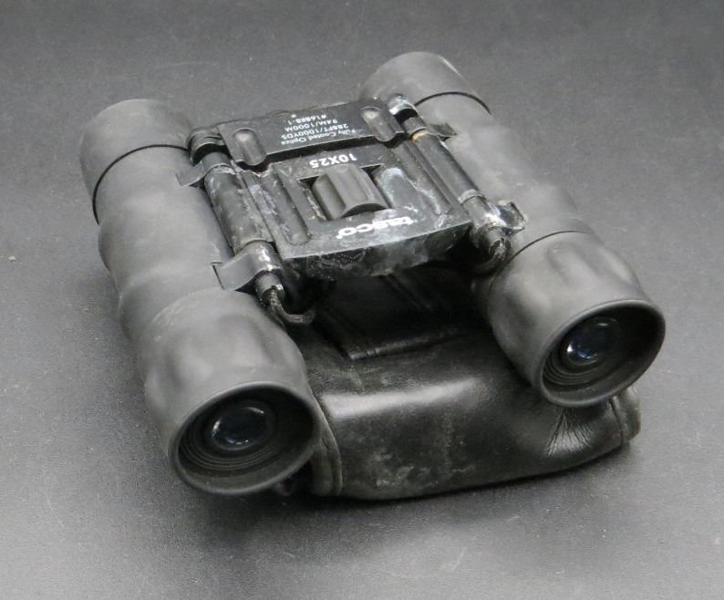Tasco Binoculars 10x25 Fully Coated Optics 288ft/1000YDS
