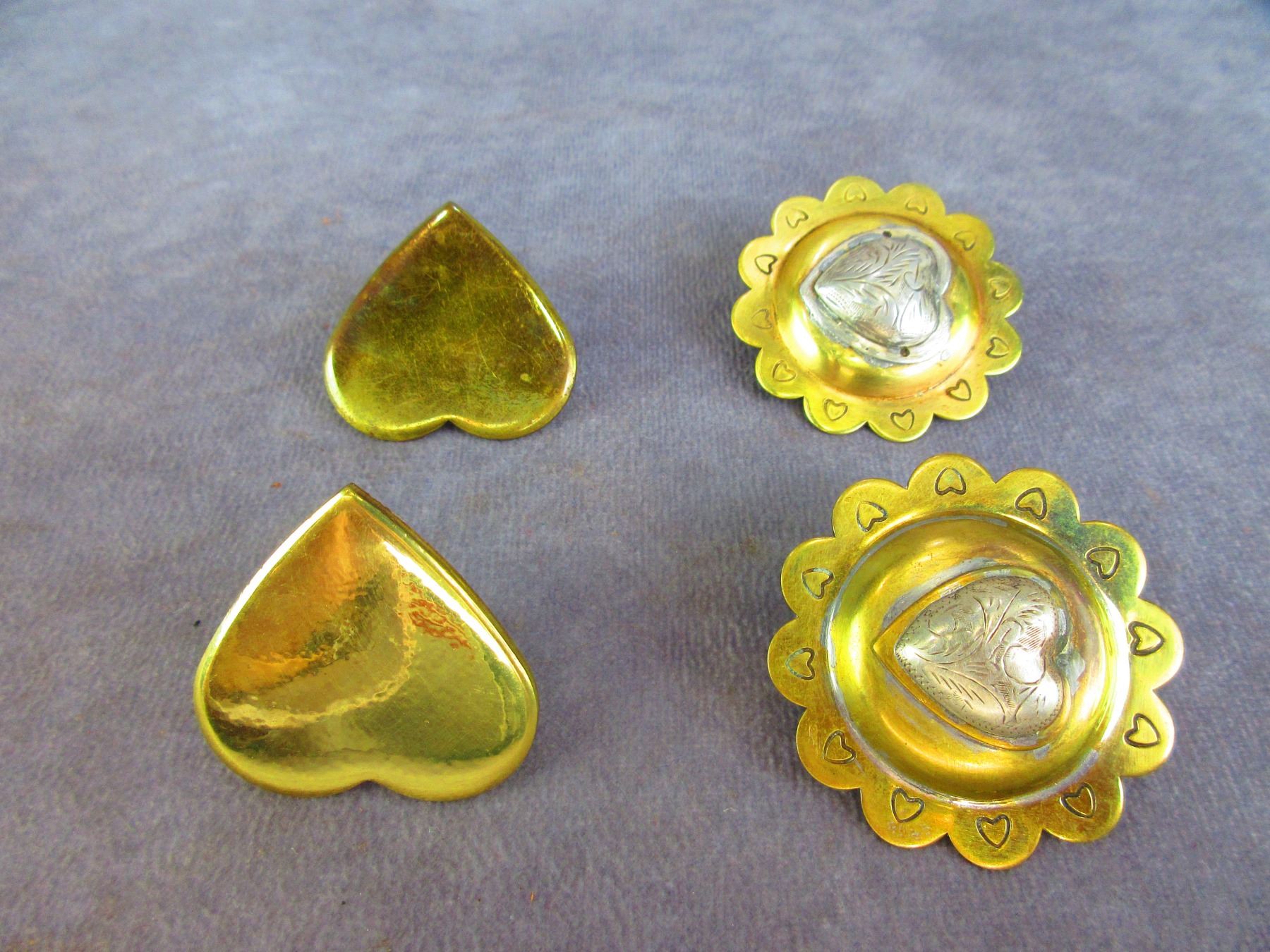 2" Loopback Silver And Brass Domed, Engraved, Scalloped Heart Conchos ...