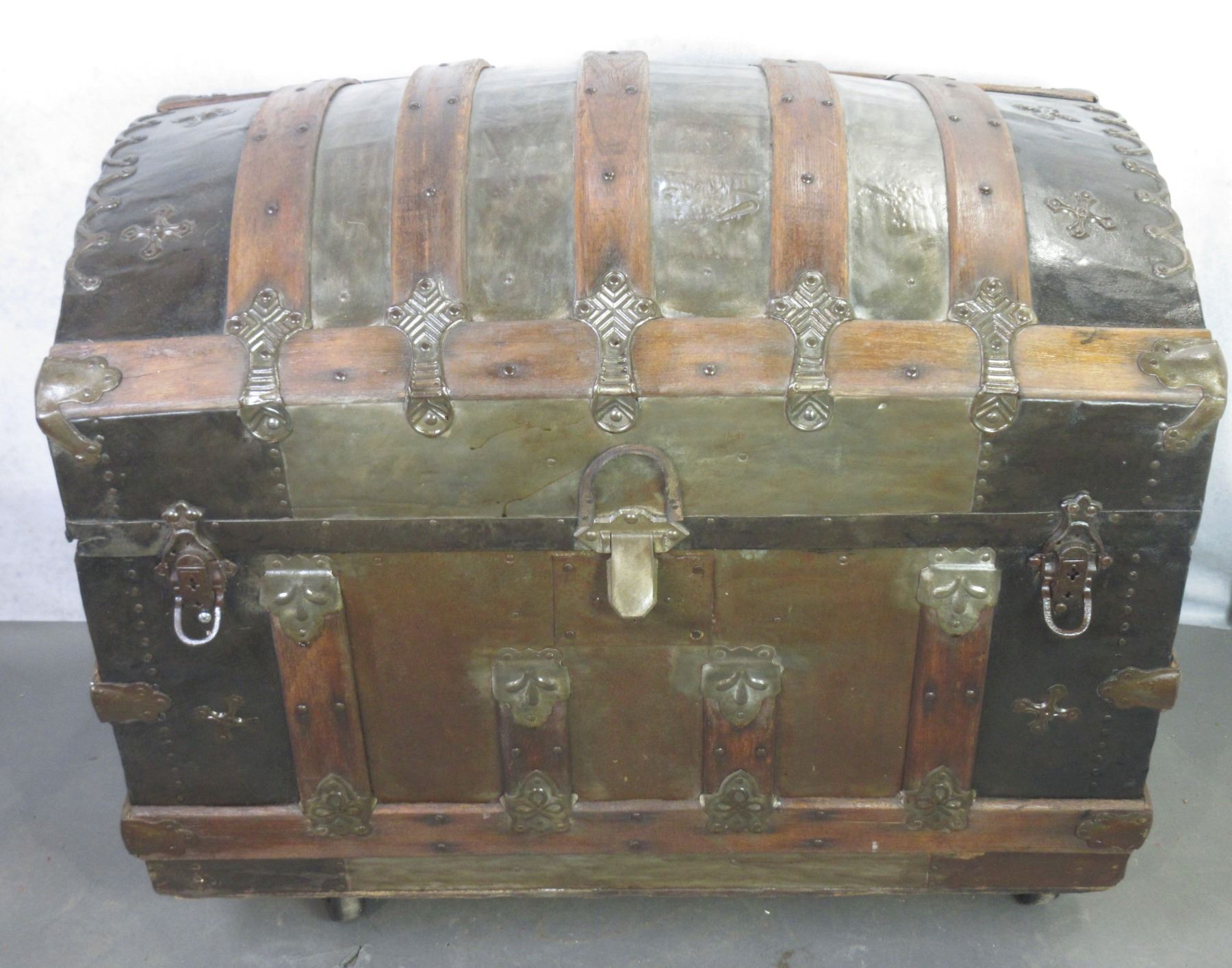 Restored Round Top Trunk- 26"H X 32.5" X 19"