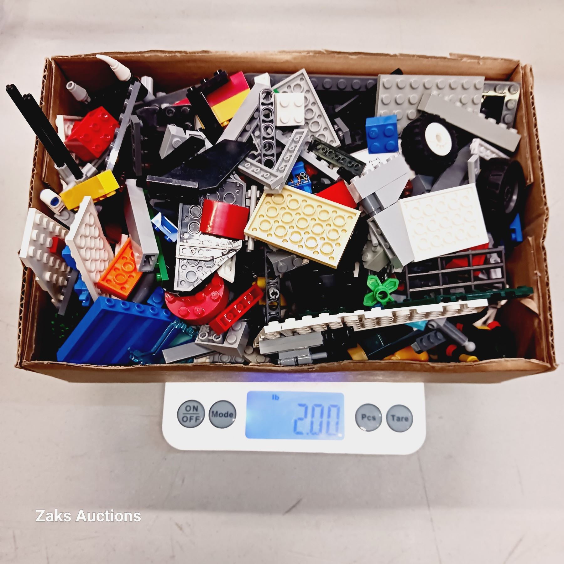 Mix Lego 2lb with Minifigure