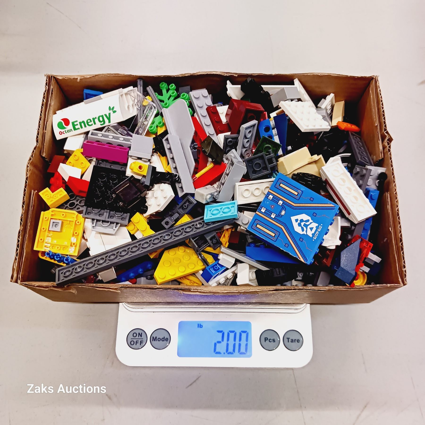 Mix Lego 2lb with Minifigure