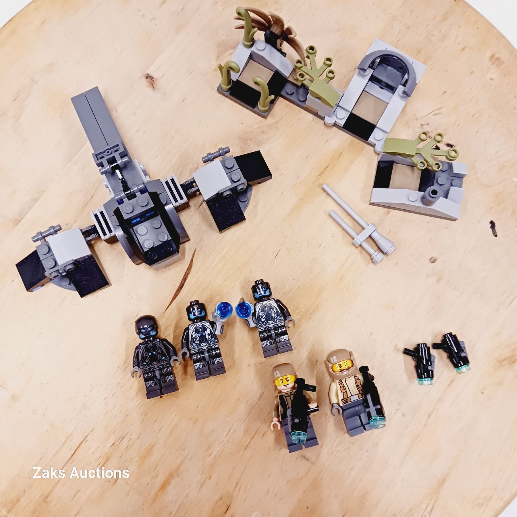 Lego SW0720 & 76029 Marvel: Ultron Sentry Avengers Age of Ultron & Star ...