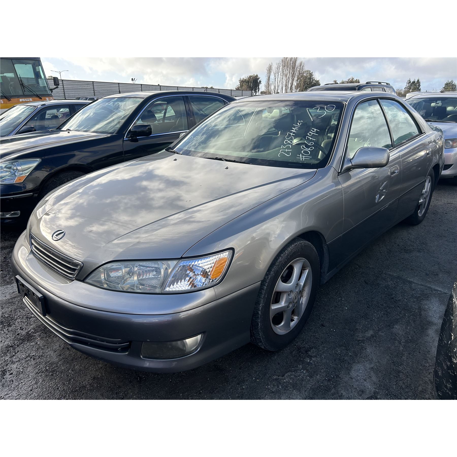 2000 Lexus ES