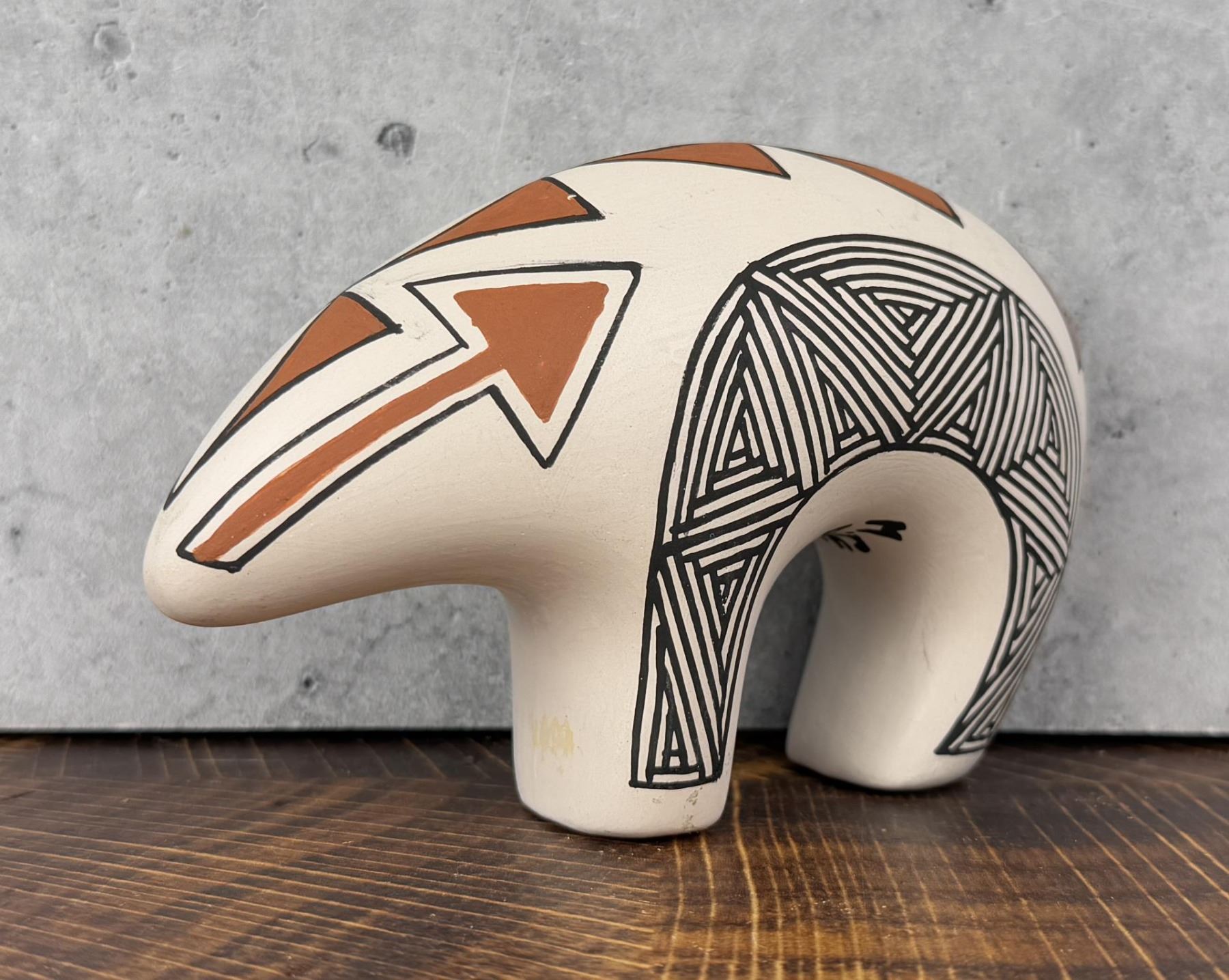 Marie Chino Acoma Pueblo Indian Pottery Bear