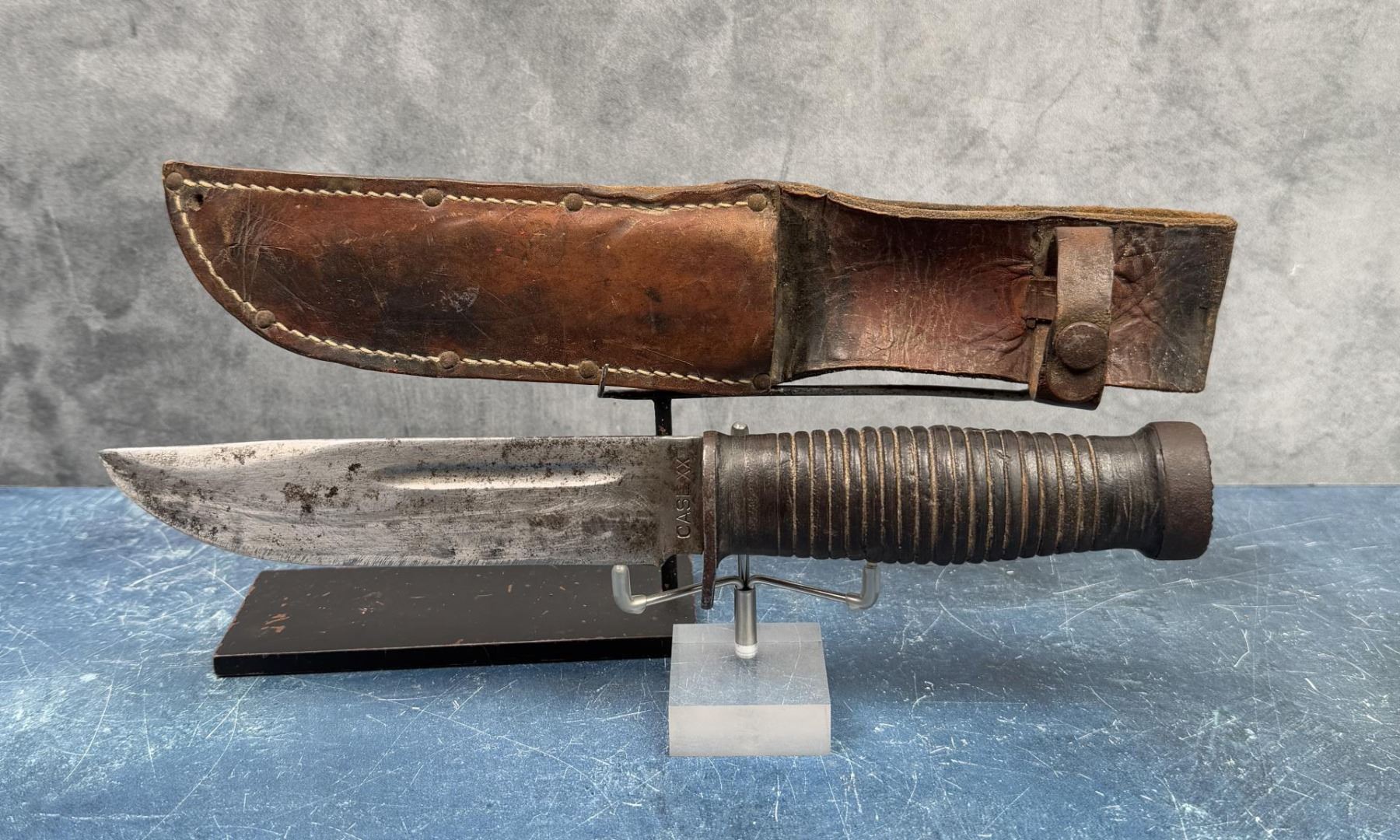 WW2 Case XX 337-6 Q Quartermaster Knife