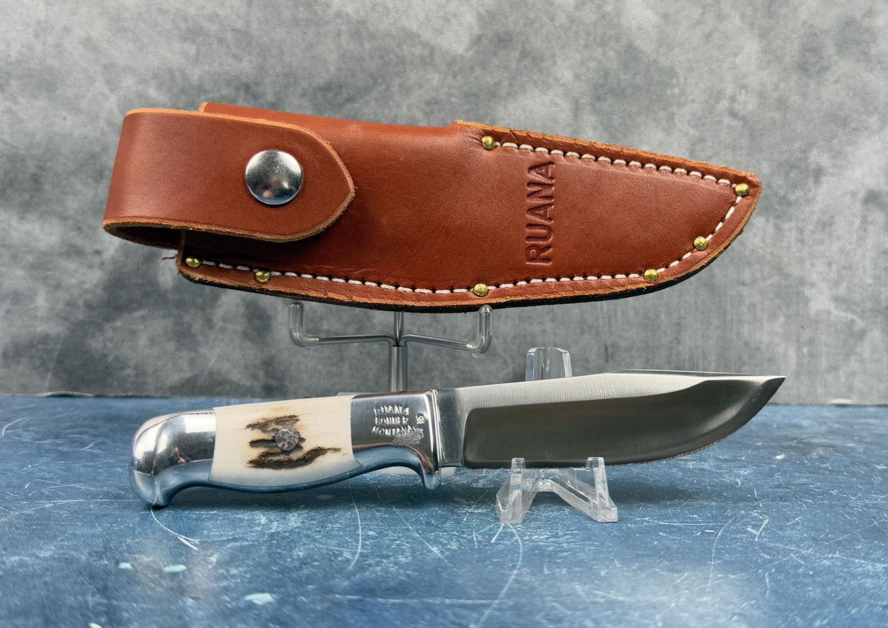 Ruana Bonner Montana 10b Smokejumper 2 Stamp Knife