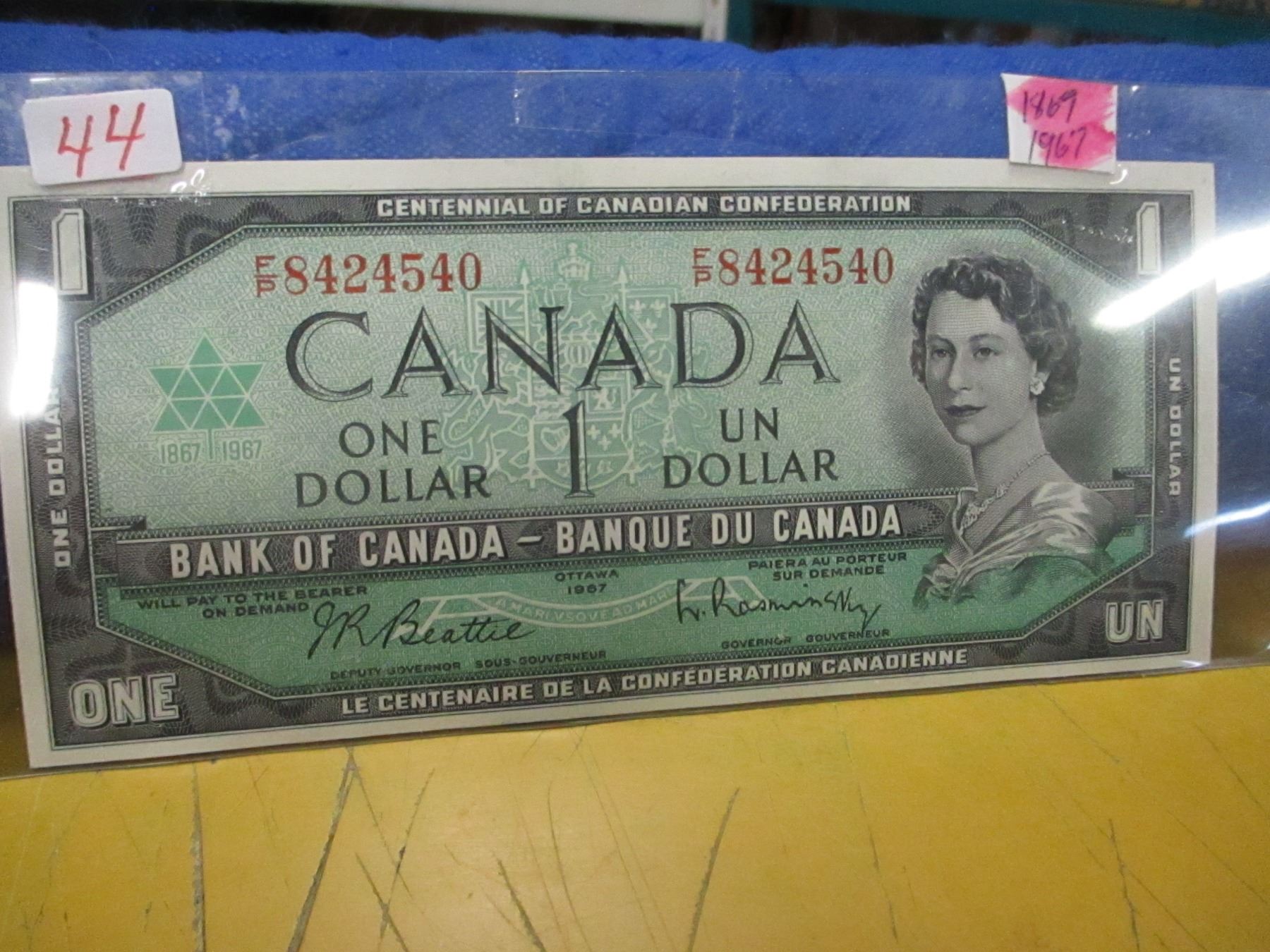 1967 SERIAL NUMBER/NO SERIAL NUMBER LAST OF CANADA DOLLAR BILLS