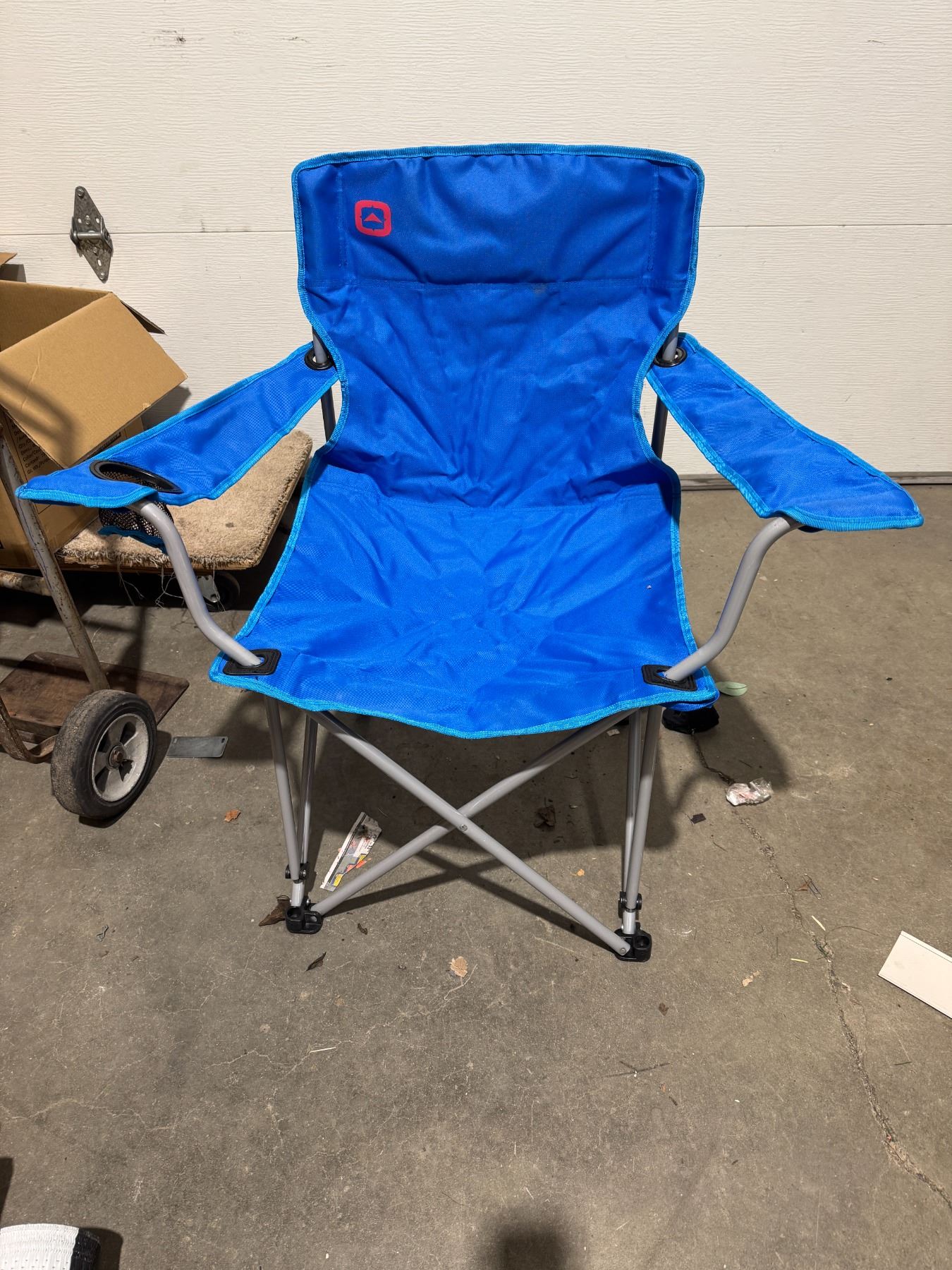 Outbound folding chair