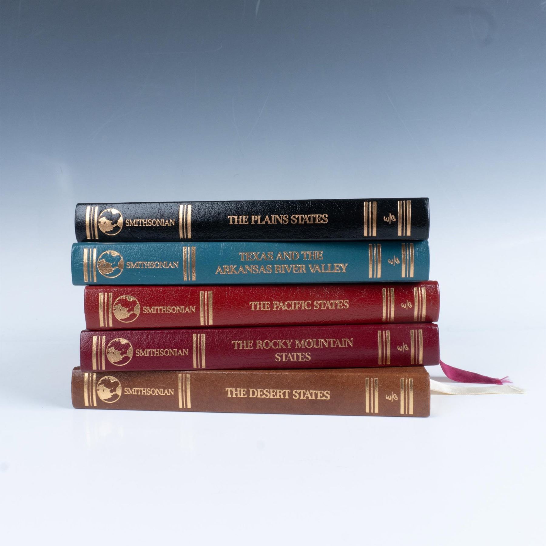 5 First Edition Smithsonian Guide to Historic American Books