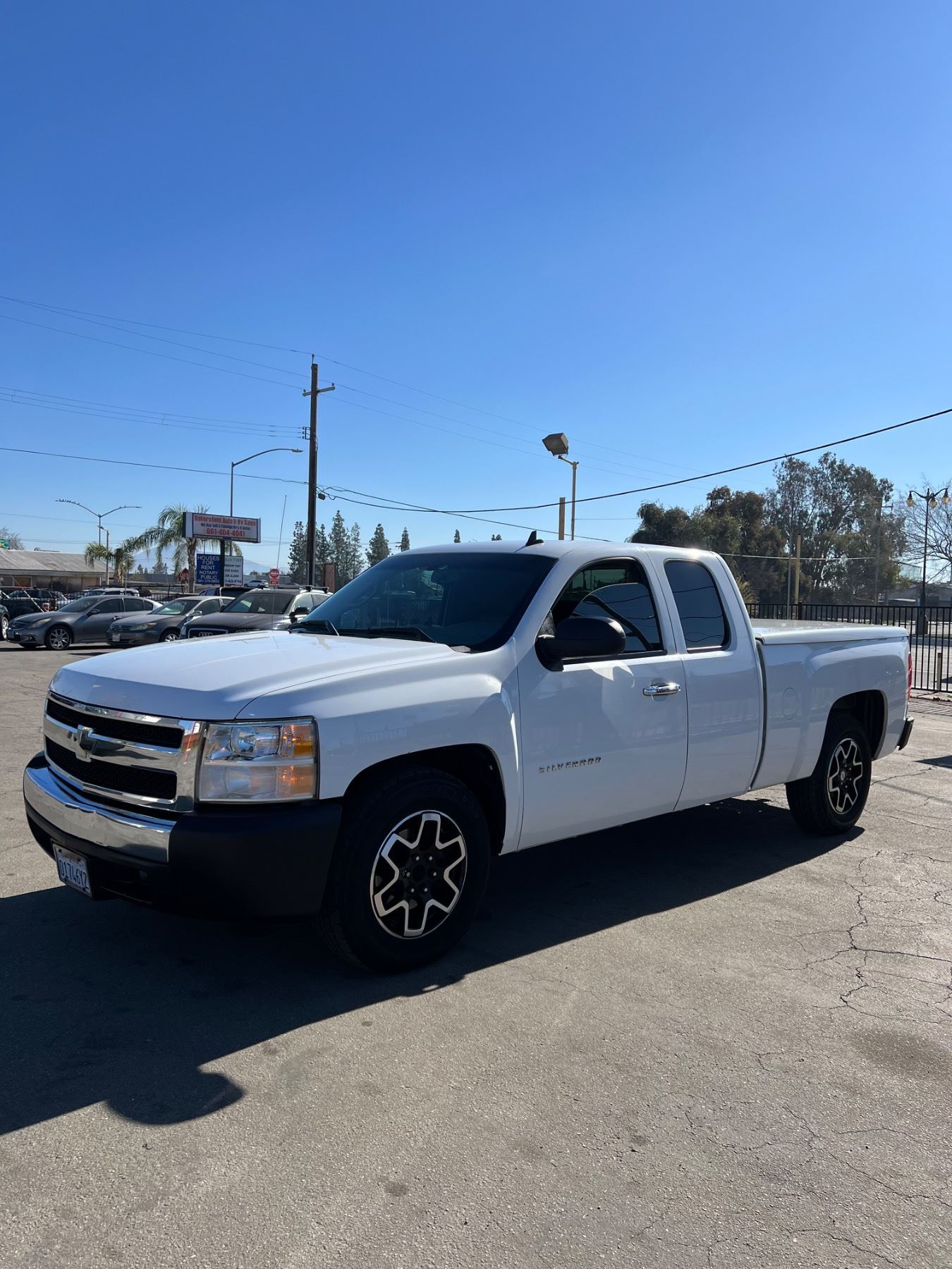 Chevrolet Silverado - CLEAN/