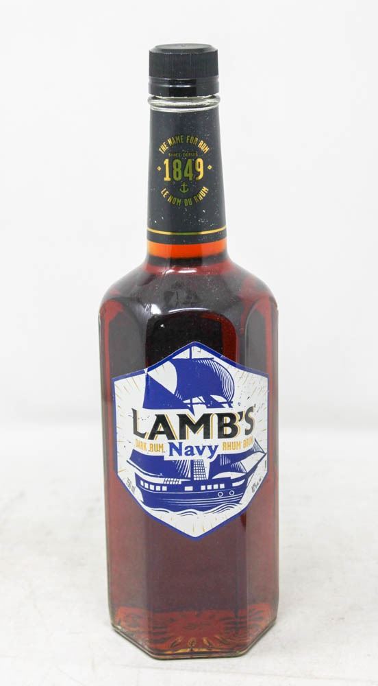 LAMBS NAVY- DARK RUM 750ML 40%