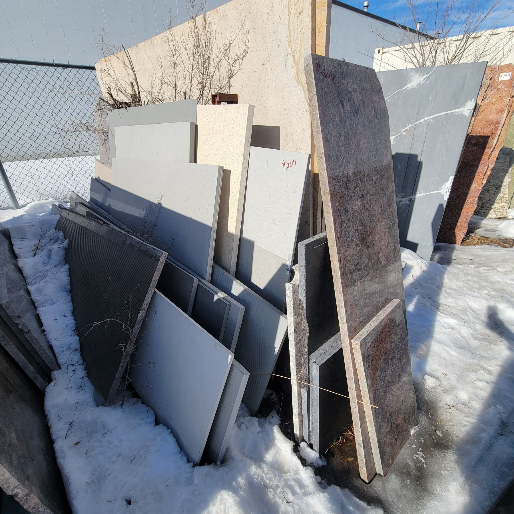 Large qty of partial slabs of quartz