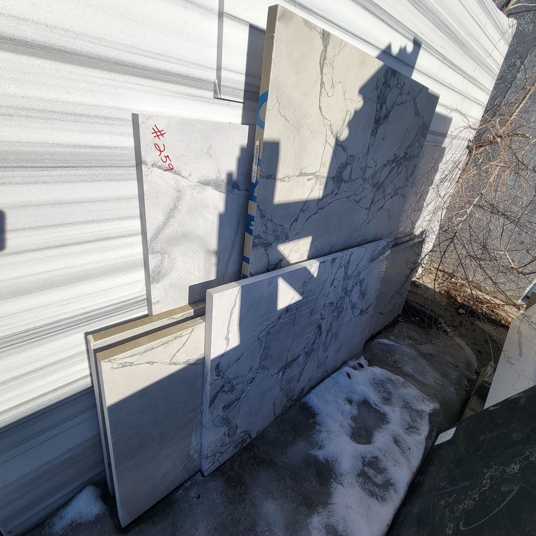 5- Partial slabs of dolomite super white & qty of various partial slabs ...