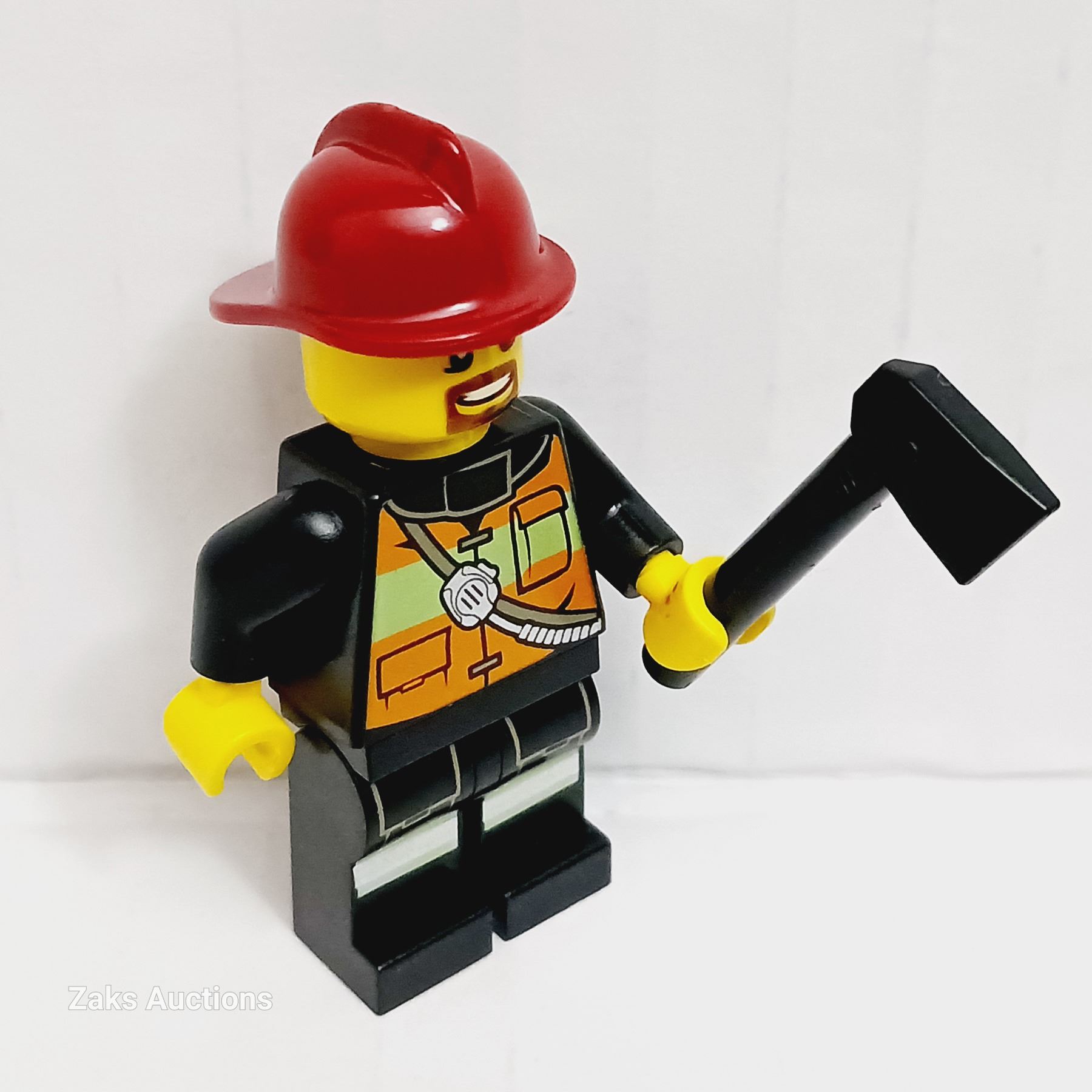 Lego City: Fire Minifigure - Item No: cty0717 - With Accessory