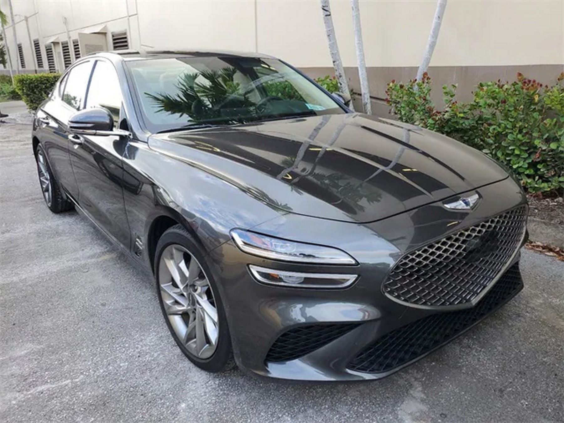 2022 Genesis G70 2.0T - 14,093 miles - Used