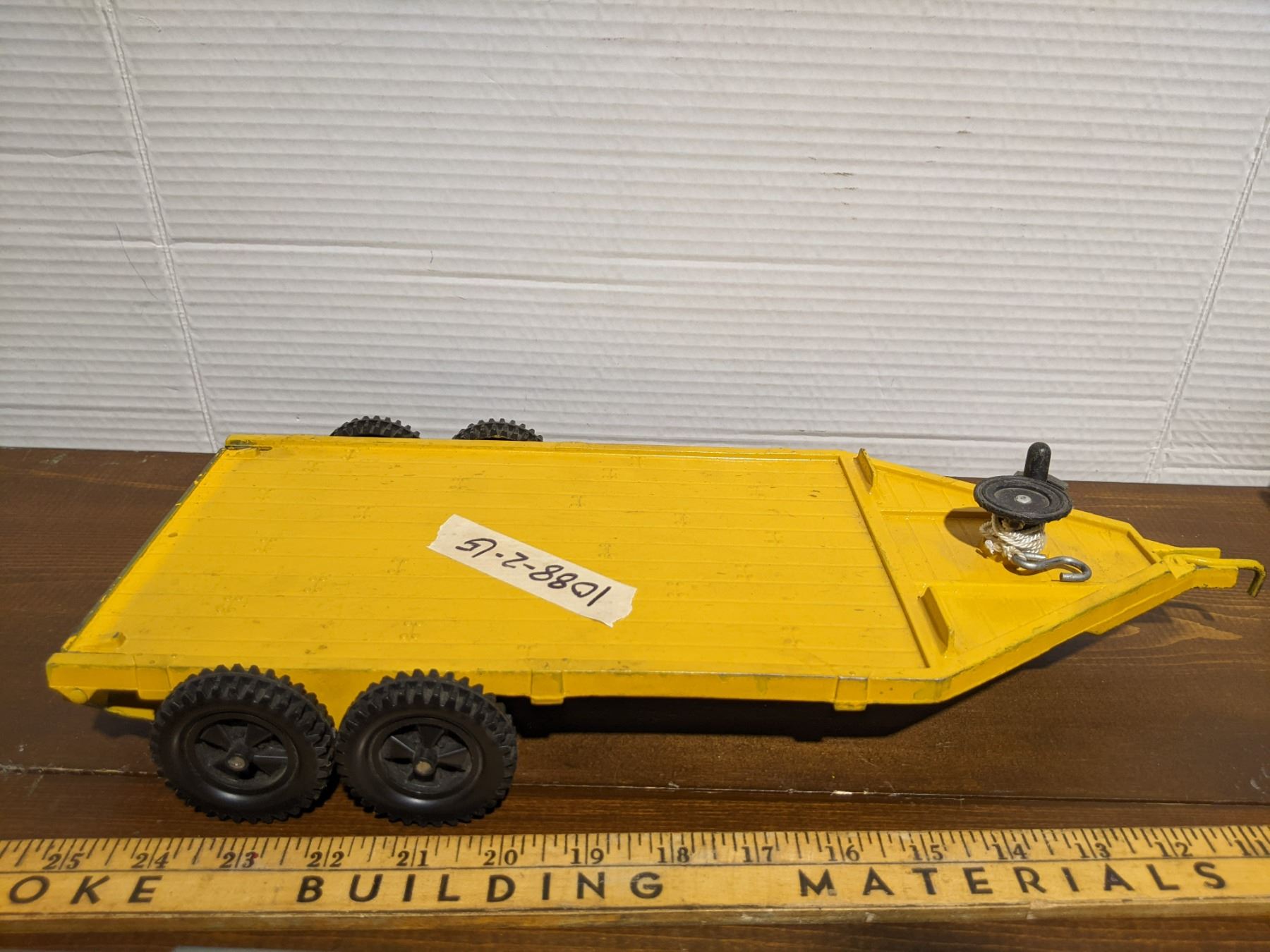 yellow trailer with winch