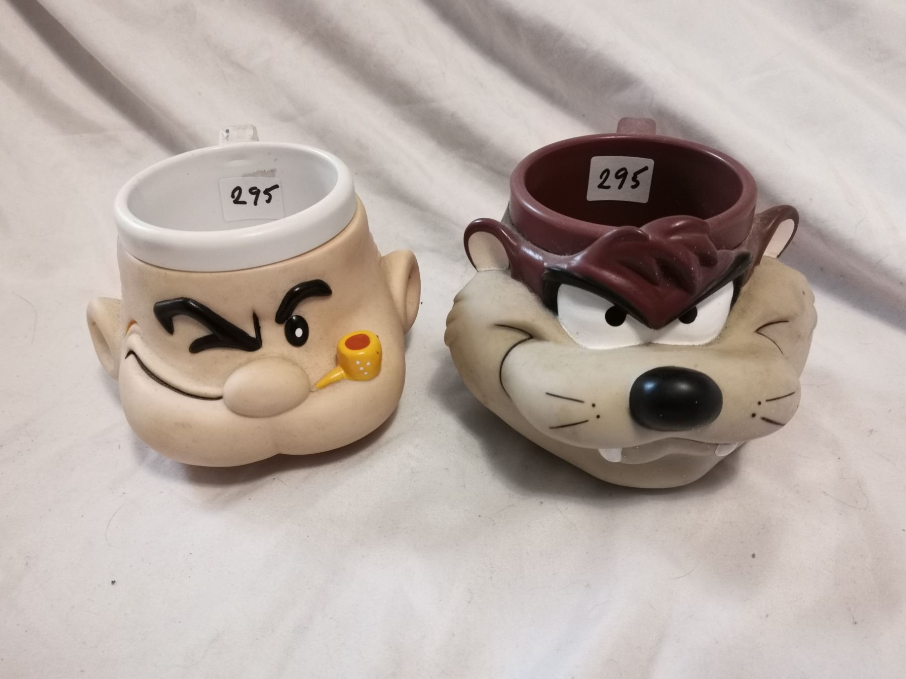 Popeye and Taz drinking cups - Schmalz Auctions