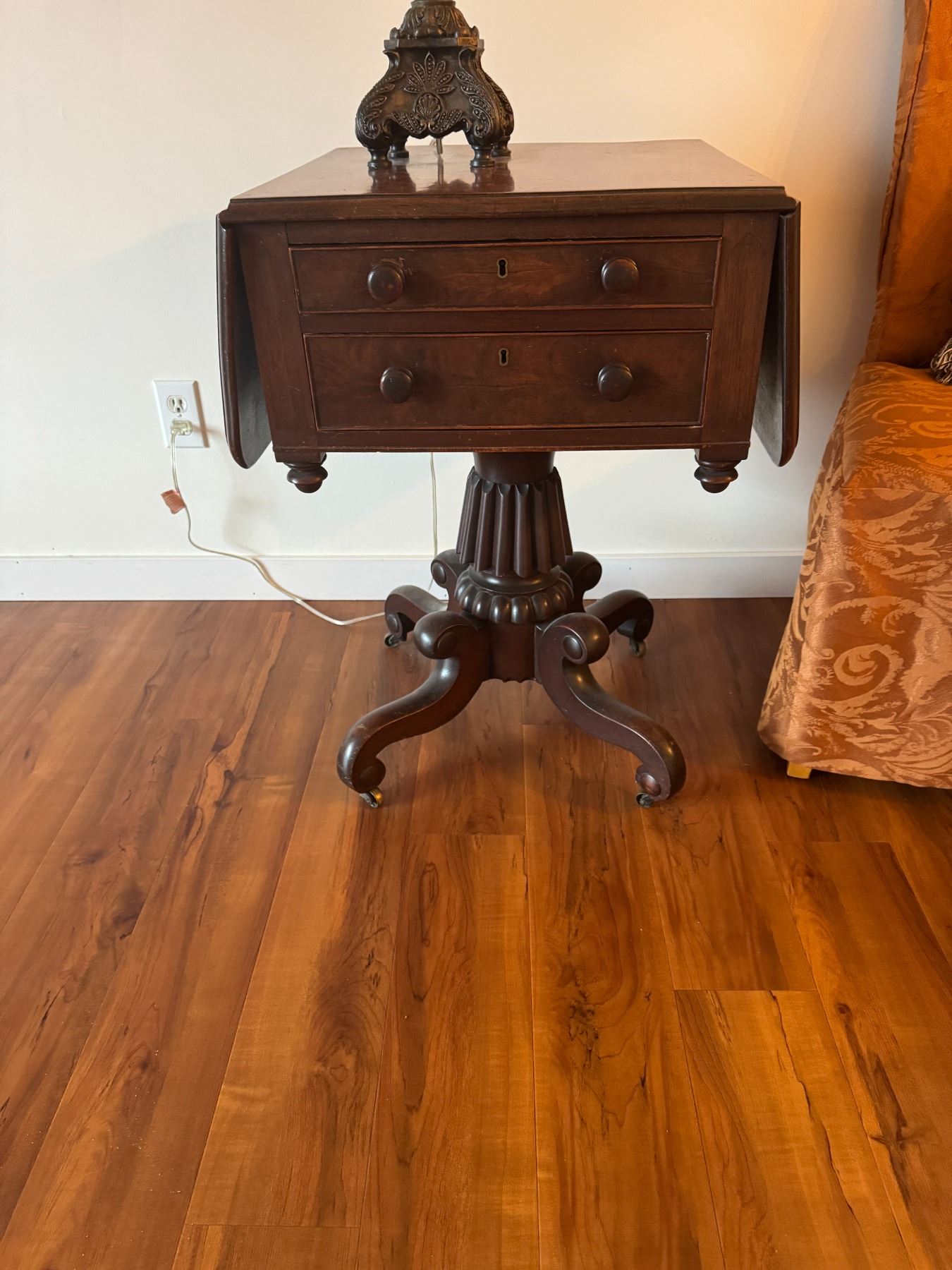 Drop side coffee Table