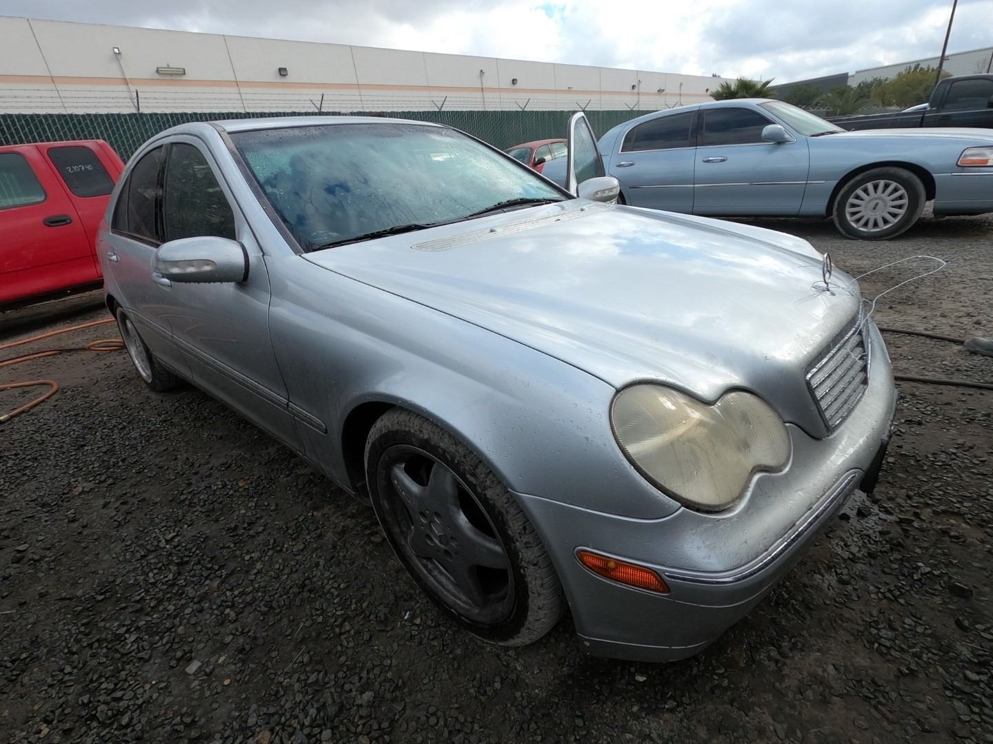 MERCEDES C240 2001 ADT-DONATION