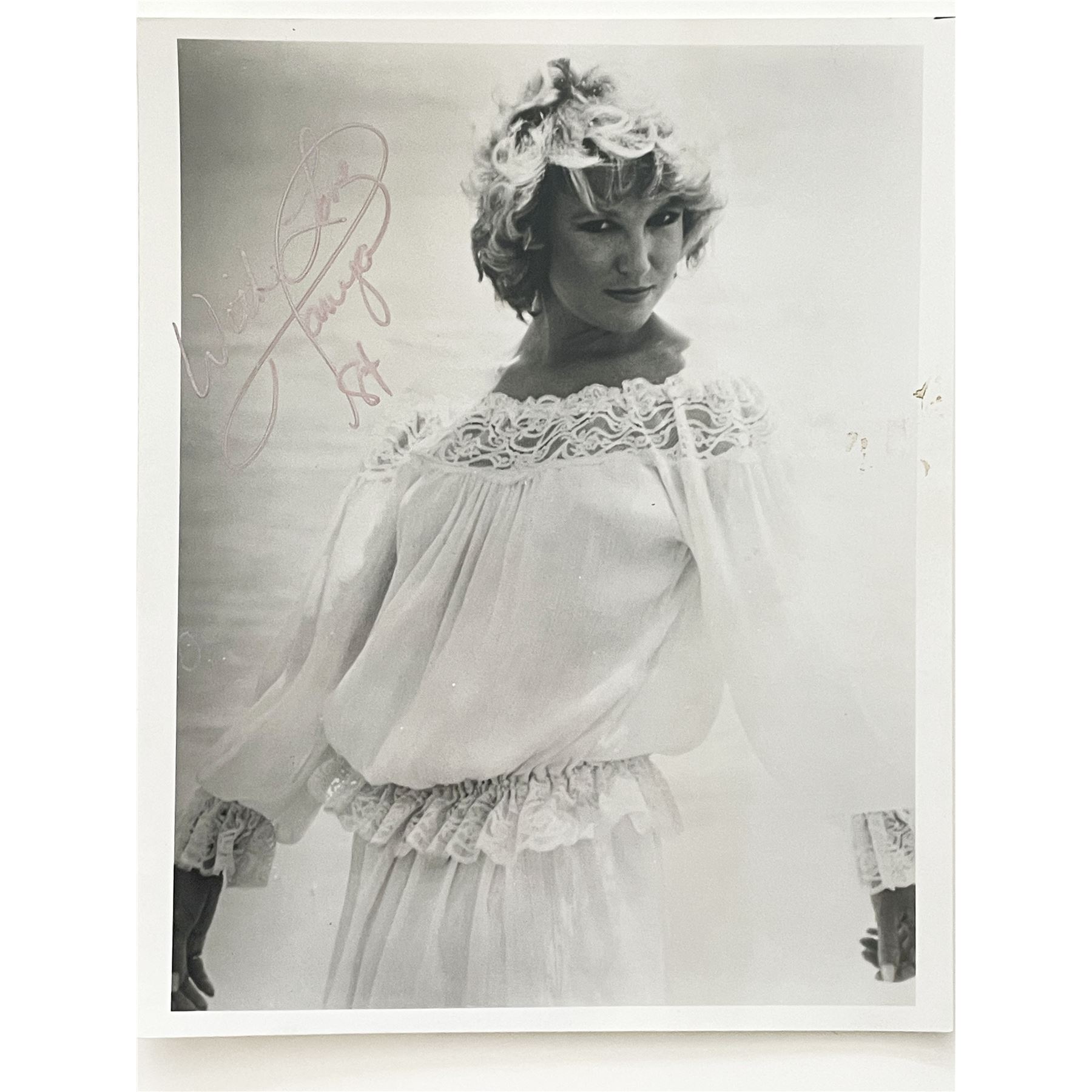 Country singer Tanya Tucker signed photo