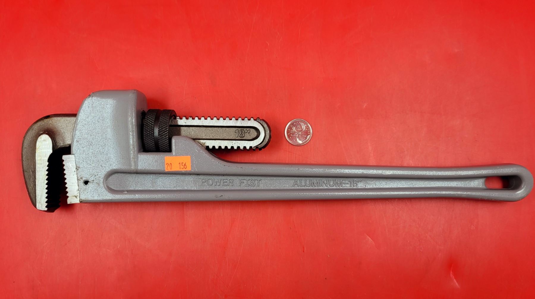 Adjustable Power Fist Aluminum Pipe Wrench (18")