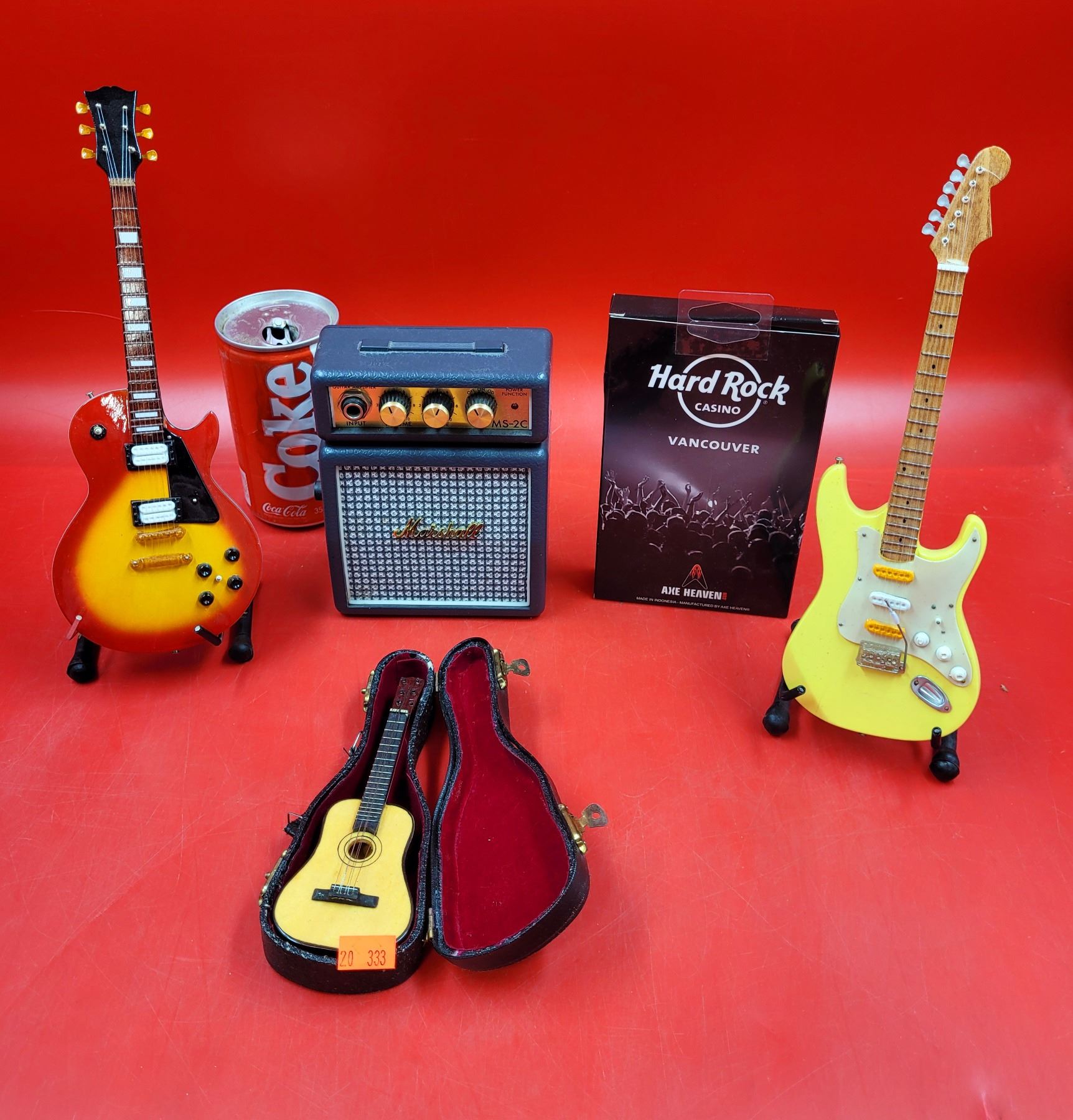 Marshall MS-2C Mini Amp, Small Display Guitars, & Hard Rock Casino ...