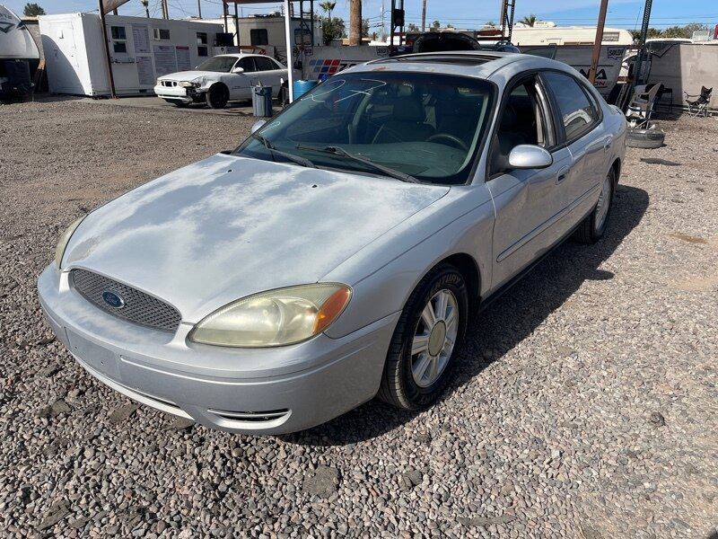 2005 FORD TAURUS