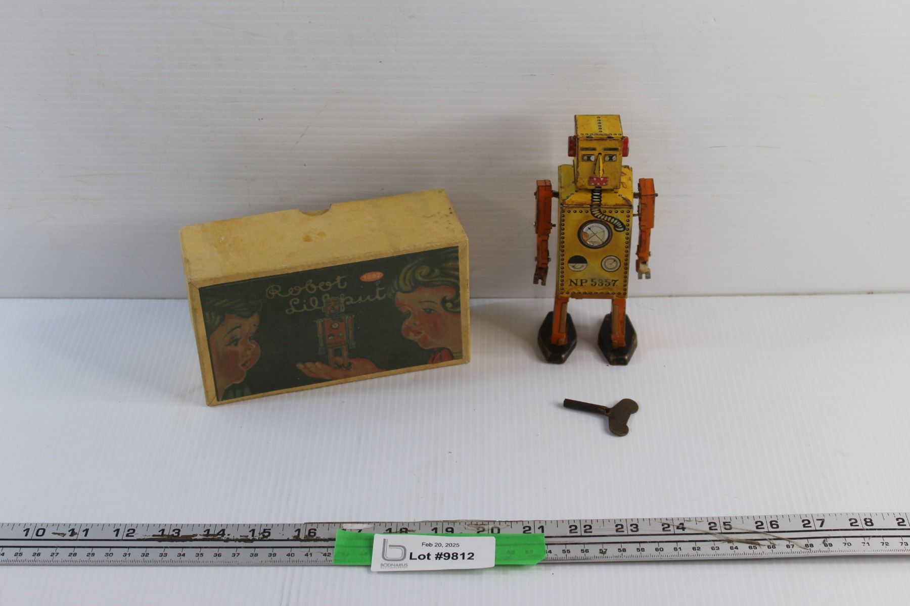 Antique Lilliput Tin Toy Wind Up Robot - Bodnarus Auctioneering