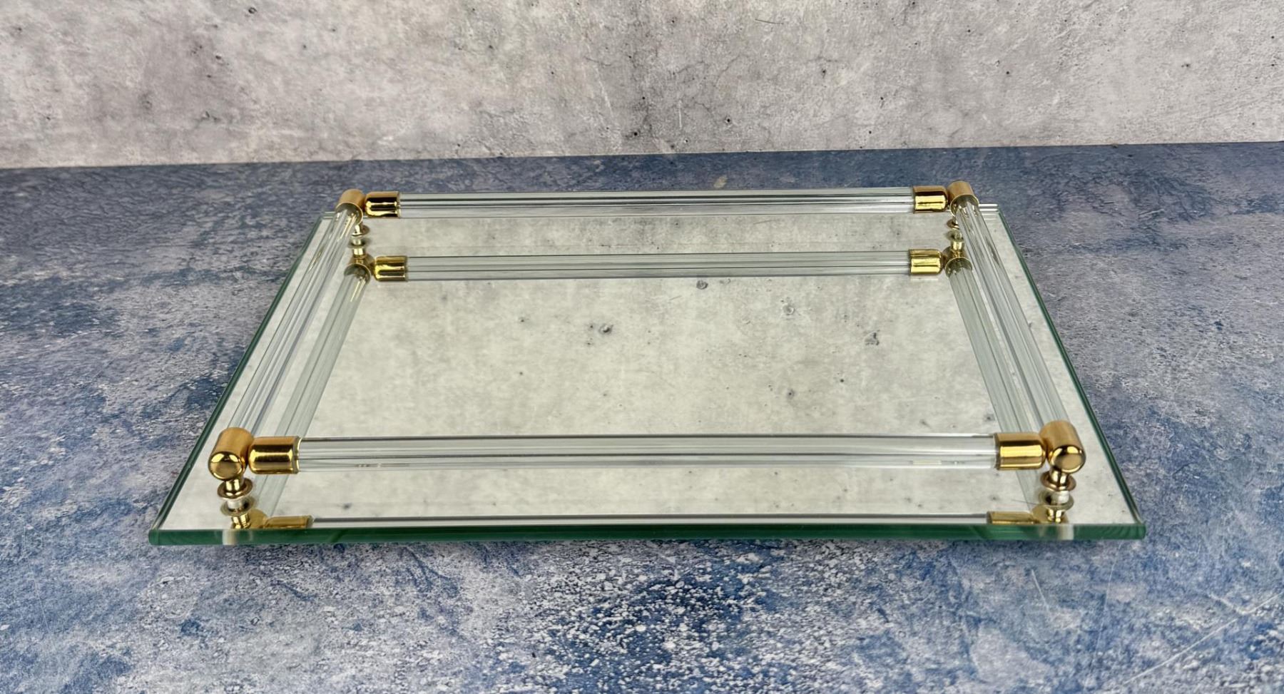 Mirrored Vanity Perfume Tray Stand Plateau
