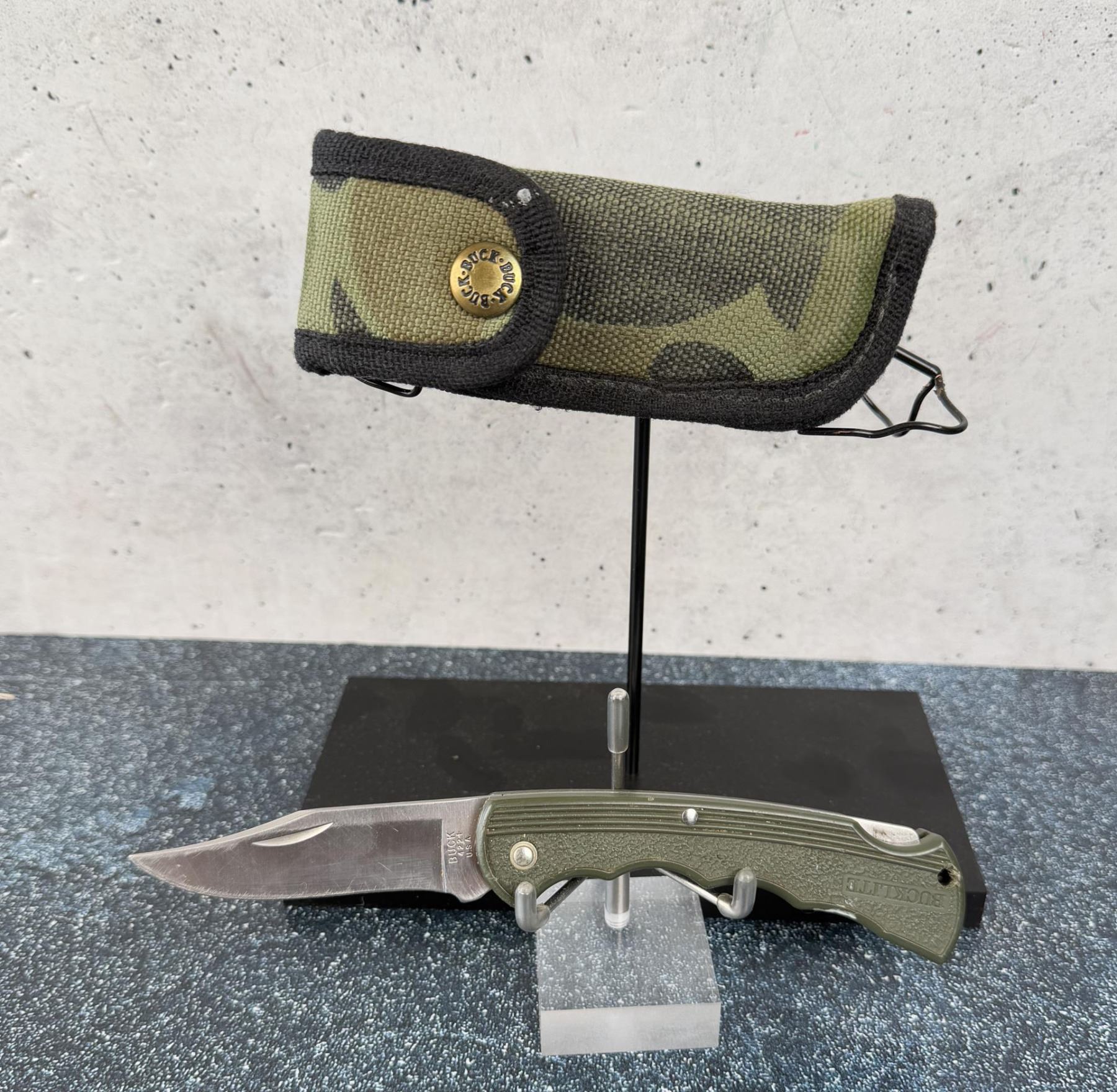 Buck Bucklite 422 Pocket Knife