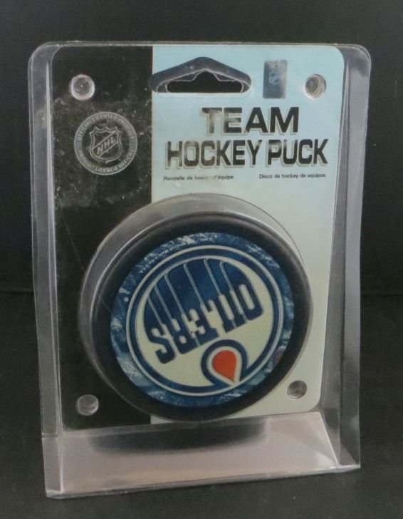 New Edmonton Oilers Team Hockey Logo Puck