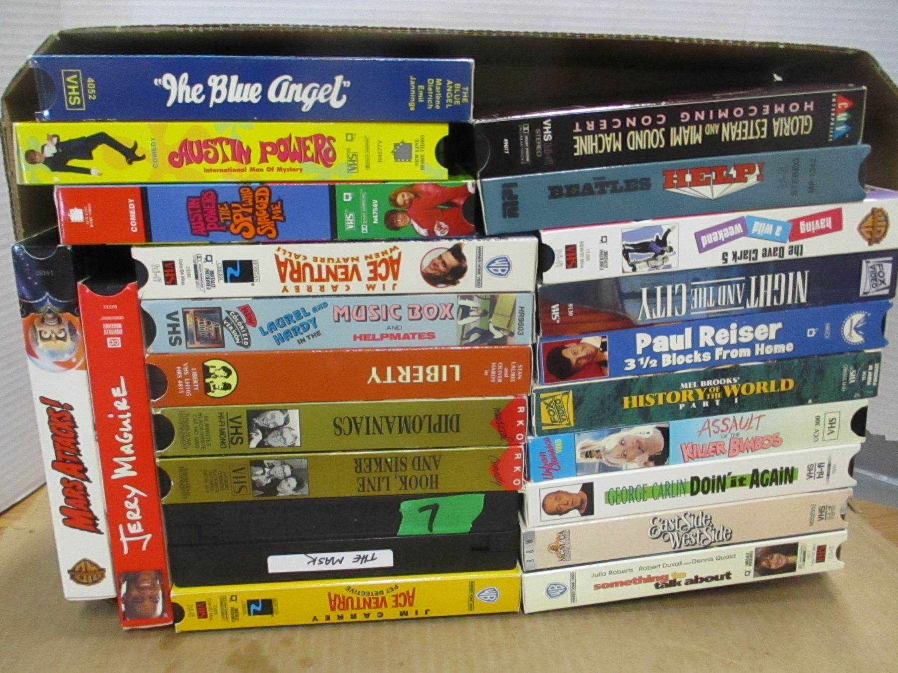 ESTATE: FLAT C/W ASSORTED VHS MOVIES