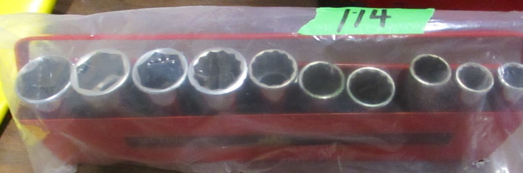 BOX C/W ASSORTED DEEP SOCKETS